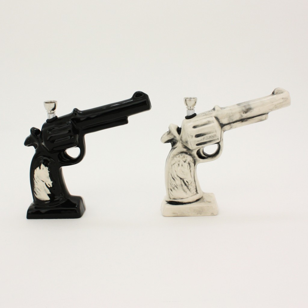 Ceramic Water Pipe - Revolver with Horse Design - IAI Corporation ...